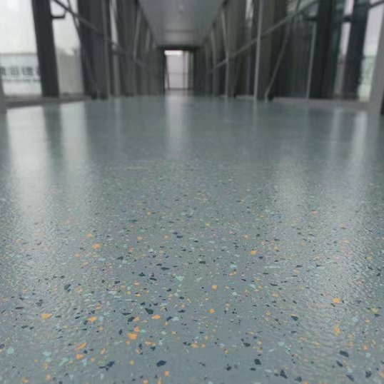 Rubber block flooring - Majestic bull PVC flooring
